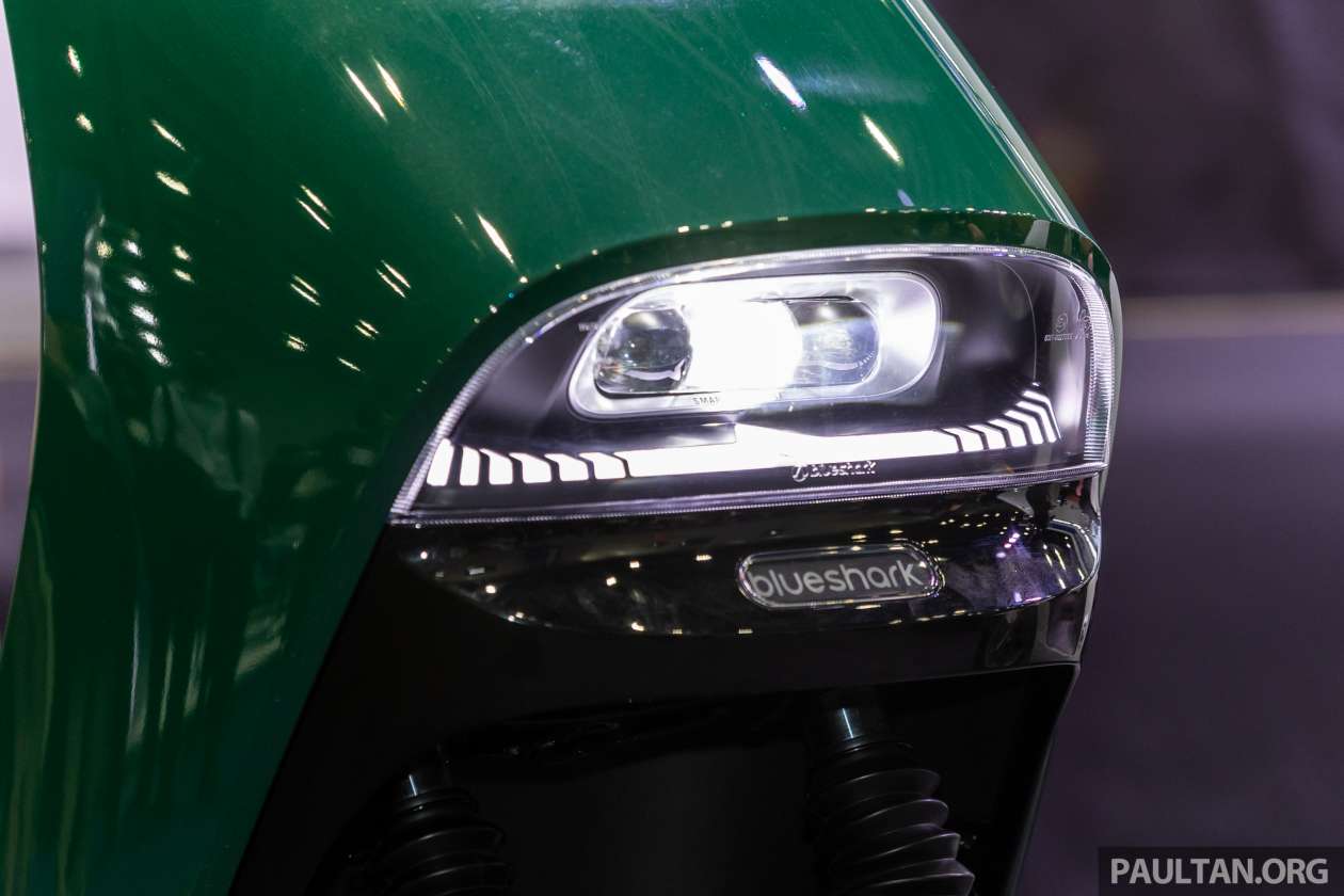 Blueshark R1 electric scooter shown at IGEM Malaysia - IGEM 2025